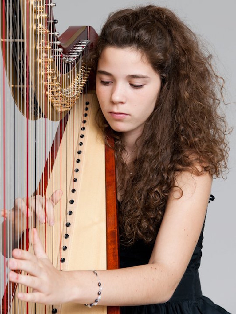 de Jenlis – Photo #1 copy | Harp Column