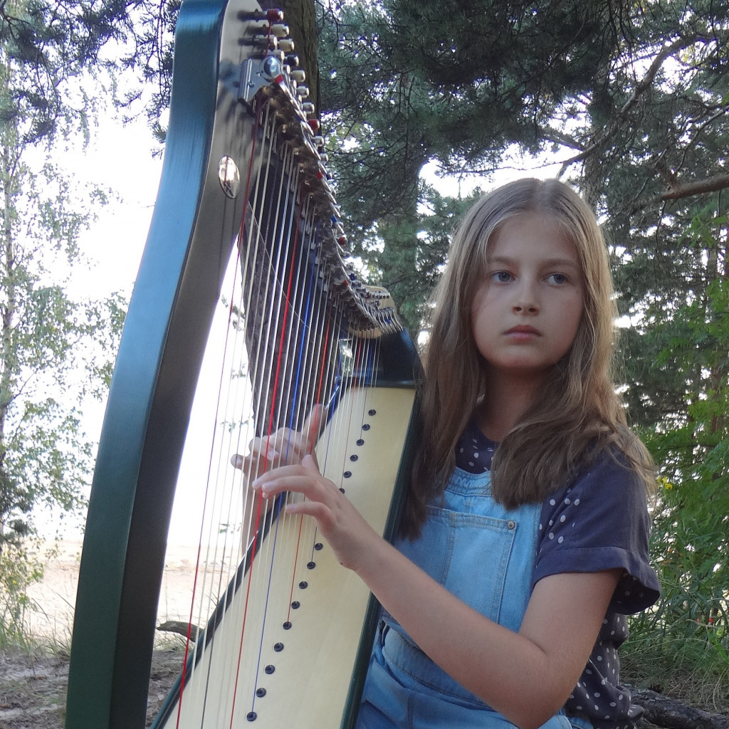 Q and A with Maria Bubnova | Harp Column