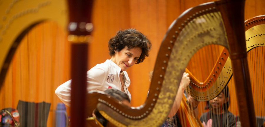 Isabelle Moretti: The Harpist Who Strikes a Chord in Classical Music