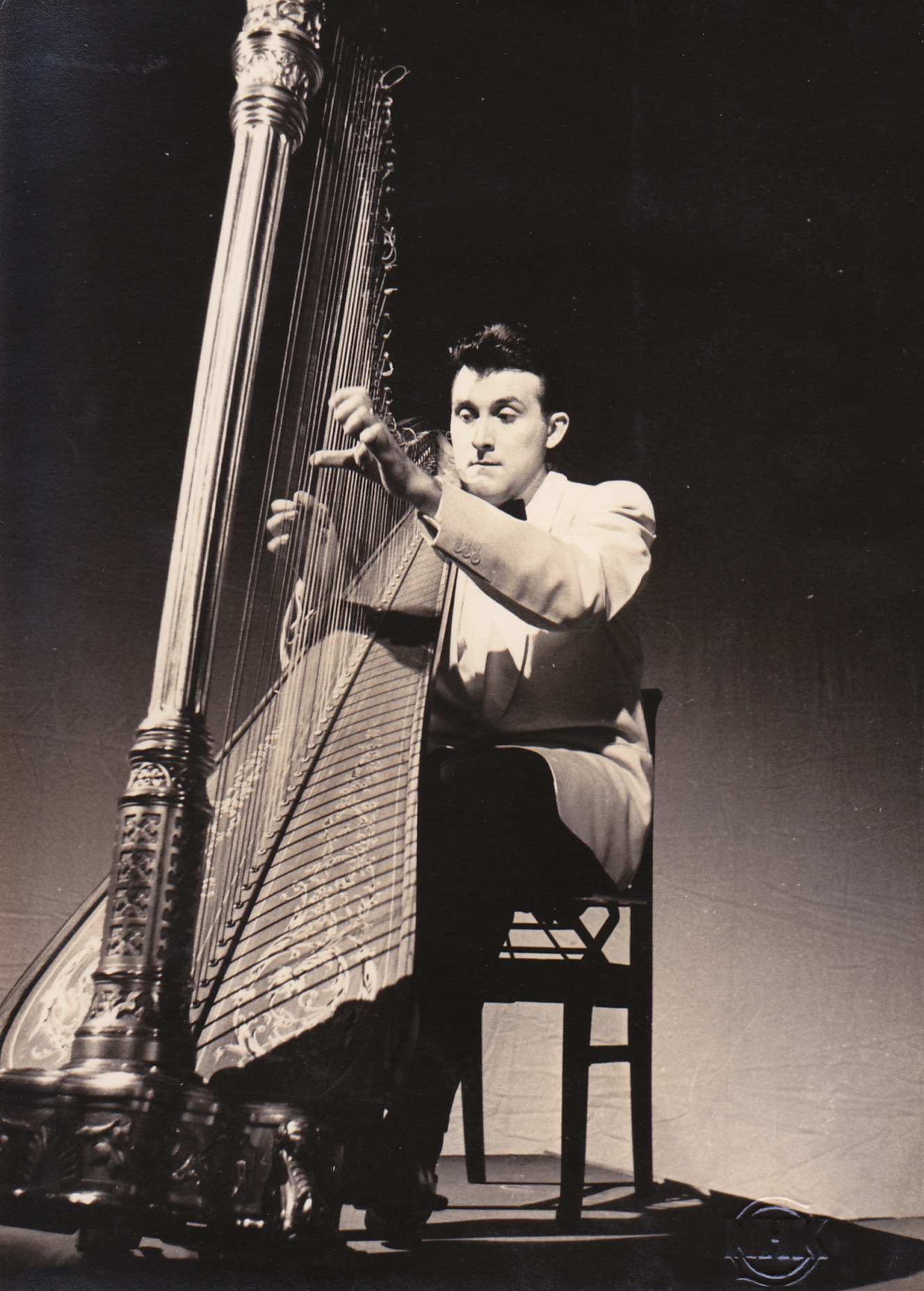 Remembering Josef Molnar (1929–2018) | Harp Column