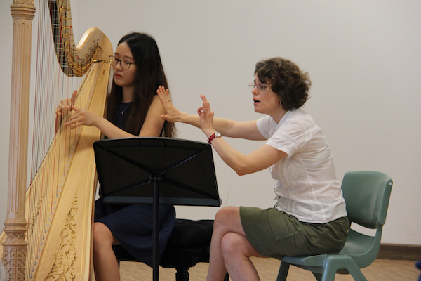 Showing the Harp’s Many Faces | Harp Column