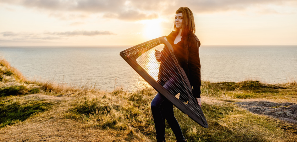 Lattimore and McClements release harp-accordion album | Harp Column